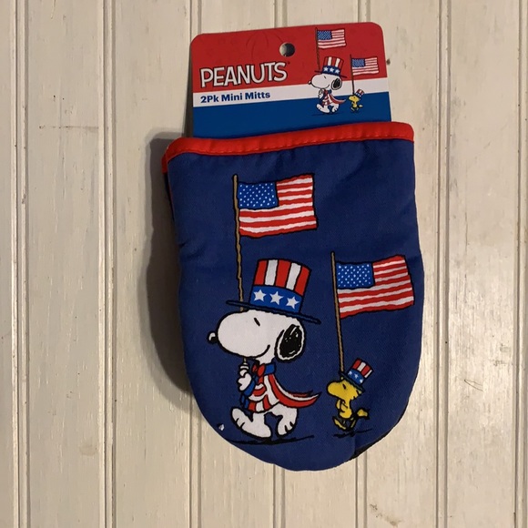 Peanuts | Kitchen | Peanuts Snoopy All American Kitchen Bundle Set ...